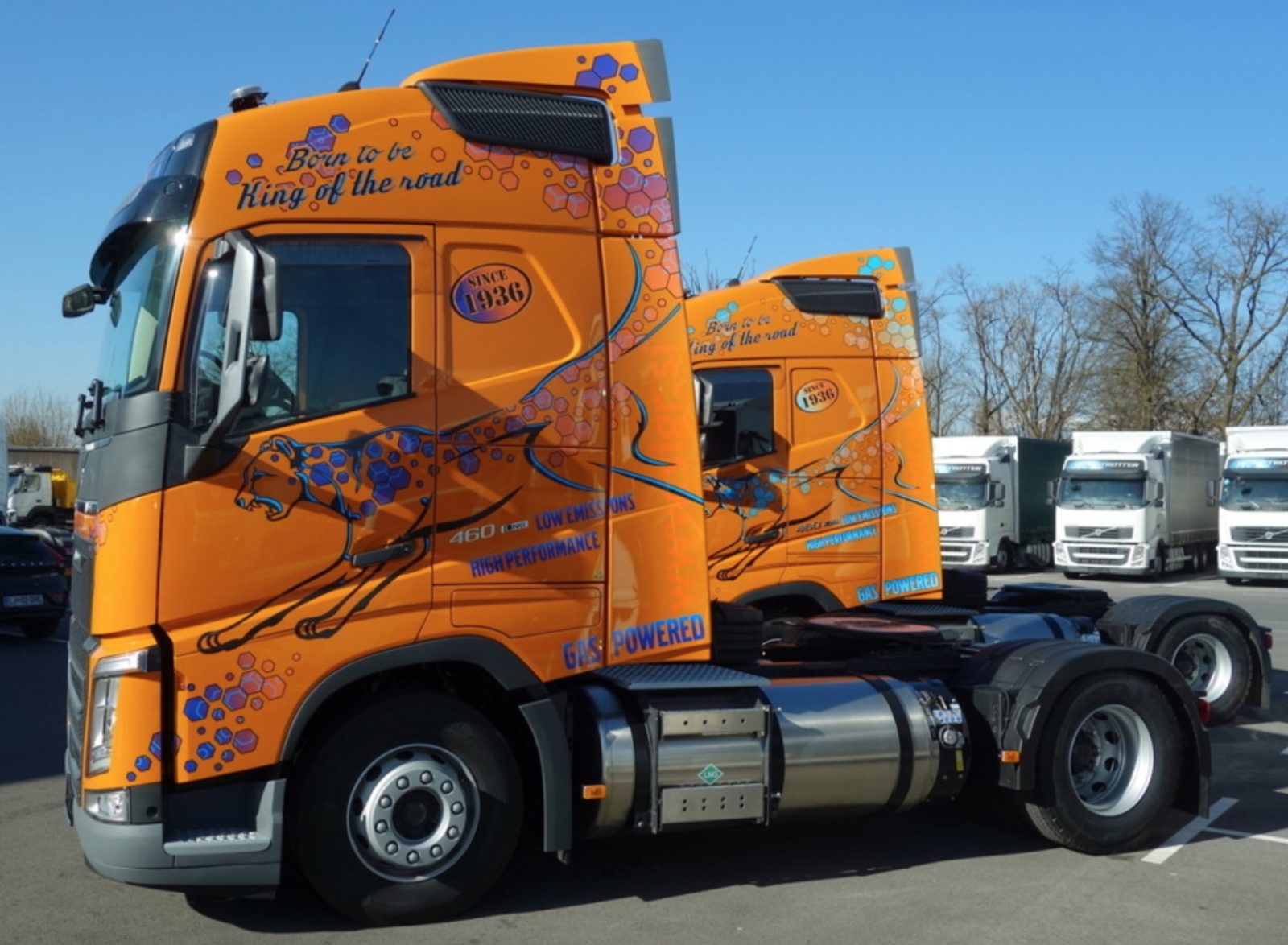 First 2 Volvo LNG trucks delivered in Slovenia – Global Gas Mobility